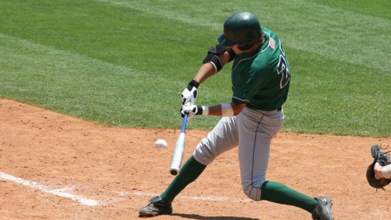 What Is A Good Batting Average? [Experts Answer For You] | Honest Baseball